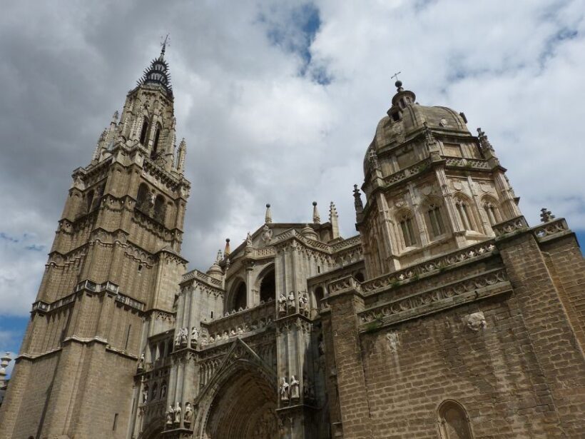 Toledo: Guided Walking Tour with Cathedral Ticket and Tour - Extending the Experience: Legends and Lunch