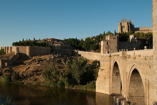 Toledo Panoramic! From Madrid With Transportation and Panoramic Tour - What to Expect