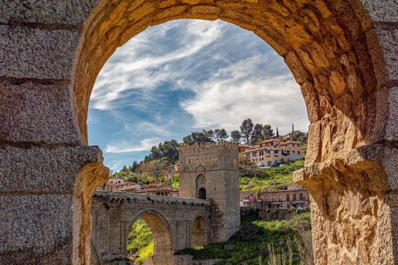 TOLEDO: Private Tour With Official Guide - Practical Considerations