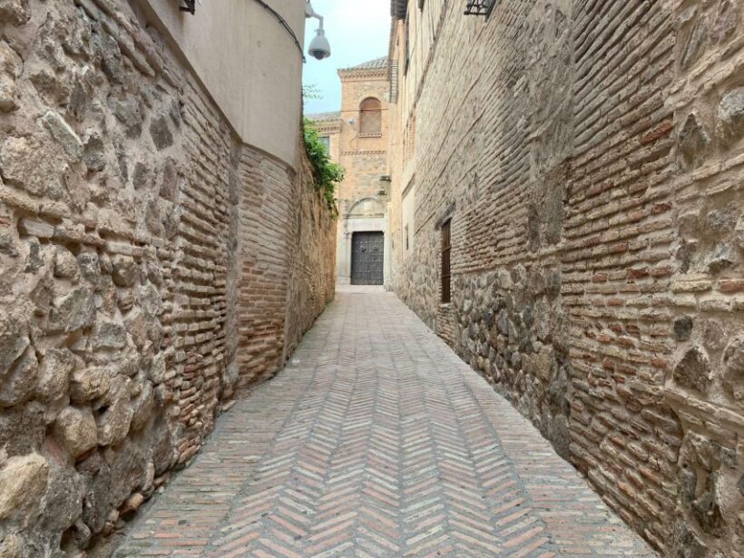 Toledo: Sepharad Jewish Quarter Walking Tour - Who Will Benefit Most from This Tour?