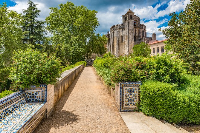 Tomar and Castle of Almourol Private Full-Day Tour from Lisbon - Frequently Asked Questions