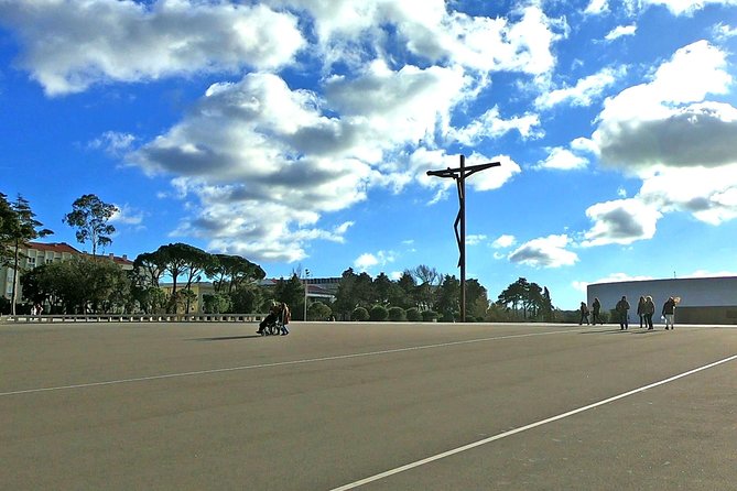 Tomar Convent of Christ Private Day Tour from Lisbon - Exploring the Convent of Christ Private Day Tour from Lisbon