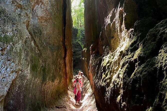 Tomb Hunting and Trekking Adventure in Sovana - Health and Safety Guidelines