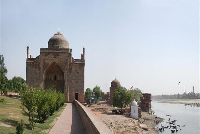 Tomb of Itmad ud Daula, Chini Ka Rauza & Ram Bagh Tour - Authenticity and Cultural Significance