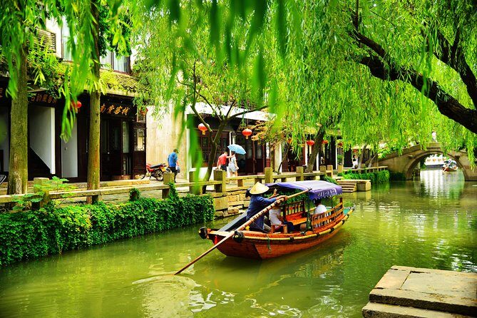 Tongli and Zhouzhuang Private Day Trip from Shanghai with Boat Ride - Who Should Consider This Tour?