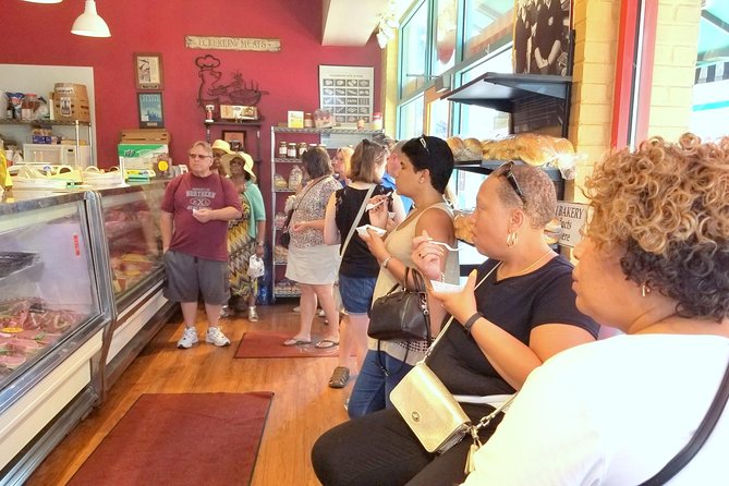 Top 10 Sites + Bites of Cincinnati Tour with Riverside Food Tours - FAQ