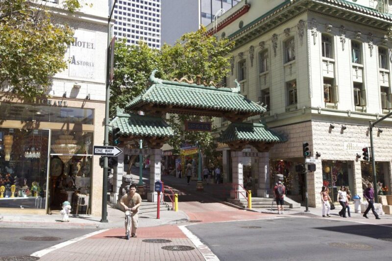 Top 10 Streets of SF, Chinatown & North Beach Highlights - What Makes This Tour Stand Out
