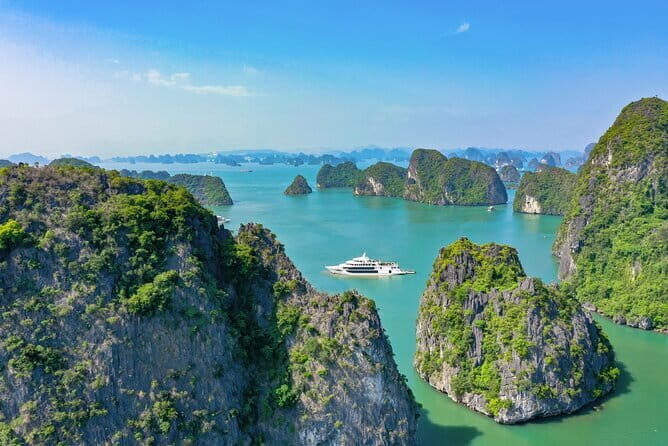 Top Halong Bay Luxury Tour: Sea Octopus Day Cruise from Hanoi - Who Is This Tour Ideal For?