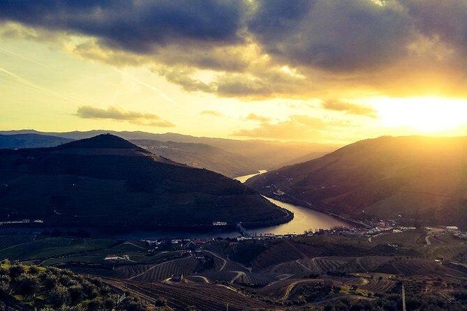 Top Highlights of Douro Valley From Porto Full Day Private Tour - Key Points