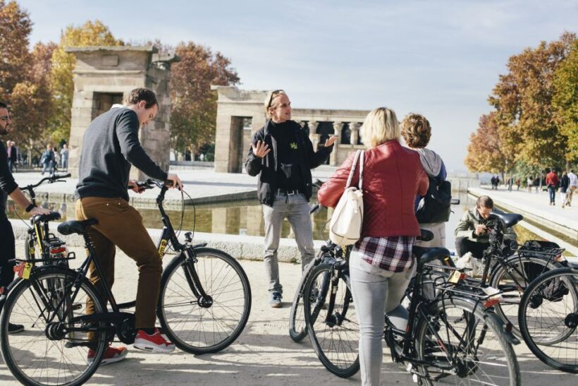 Top highlights of Madrid Bike Tour- 3hrs (e-bike optional) - The Practicalities: Price, Duration, and Comfort