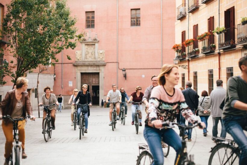 Top highlights of Madrid Bike Tour- 3hrs (e-bike optional) - Who Should Book This Tour?