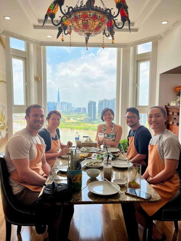 Top Home Cooking Class with Stunning River View AC Kitchen - FAQ