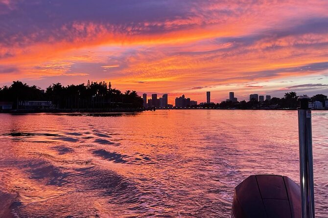 Top Rated: Best Private Boat Charter in Miami with guided captain - FAQ