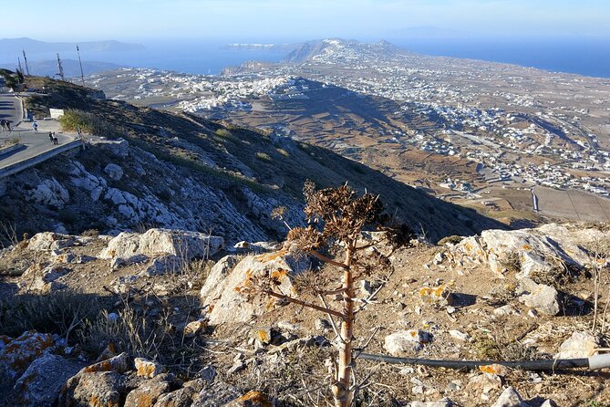 Top Sights of Santorini with Wine Tasting and Sunset in Oia - A Deep Dive into the Santorini Experience