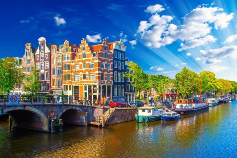 Top Skydeck Fast-Track Tickets, Amsterdam Viewpoint Tour - FAQ