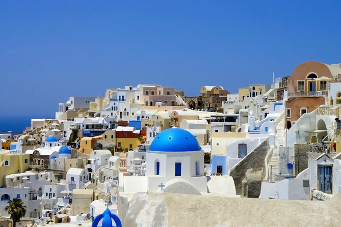 Top Spots Bus Tour in Santorini with Transportation - The Group Size and Timing