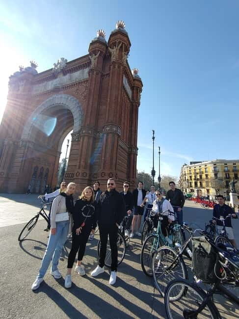 Top Tours Barcelona - Historic Bike Tour Barcelona - Exploring the Heart of Barcelona: Itinerary Breakdown