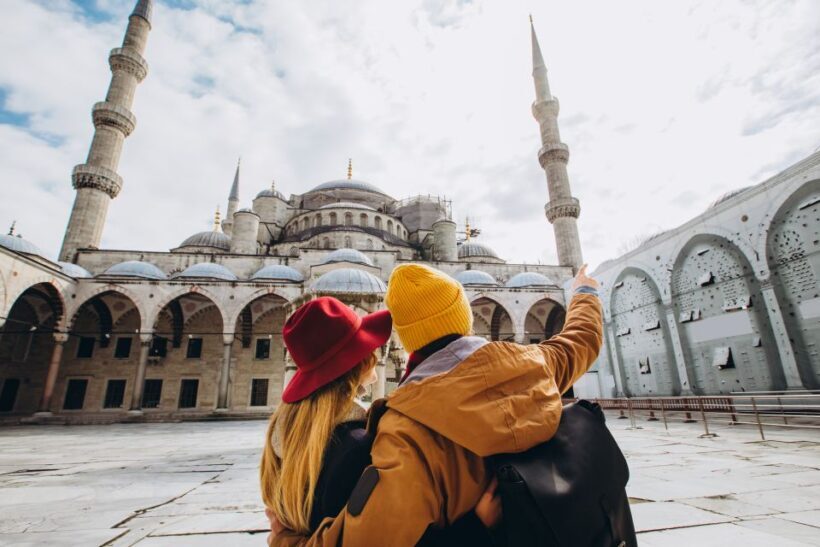 Topkapi Palace, Hagia Sophia, Hippodrome & Blue Mosque Tour - Marveling at the Bosporus and Beyond
