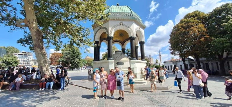 Topkapi Palace & Harem, Skip-the-Line Entry with SMALL GROUP - Practical Tips for Visitors