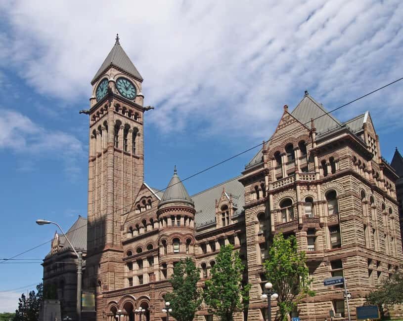 Toronto Couples Private Tour: Bustling Squares, Serene Parks - FAQ