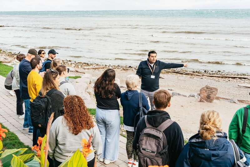 Toronto: Falls Day Tour with Boat Cruise & Niagara-the-Lake - The Itinerary: What You Can Expect