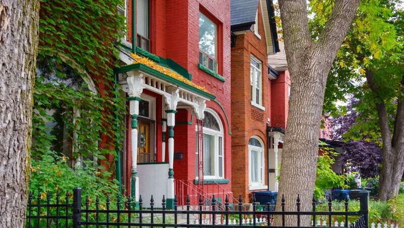 Toronto: Highlights & Hidden Gems Private Tour With a Local - The Sum Up: Who Should Consider This Tour?