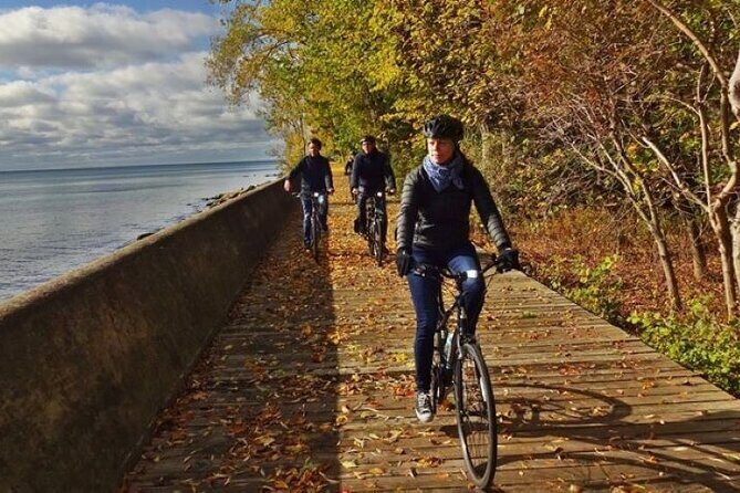 Toronto Islands Morning Bike Tour - The Experience: Pros and Cons