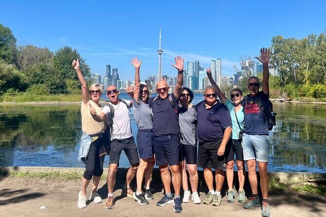 Toronto Islands Sunrise Breakfast Tour - Food and Drink: Breakfast Highlights