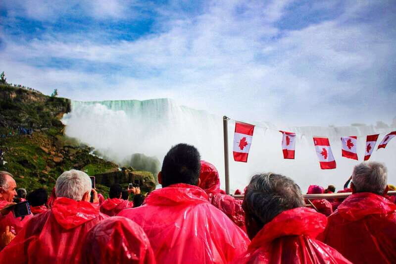 Toronto: Niagara Falls Day Tour with Hornblower Cruise - An Authentic Look at the Tour Experience