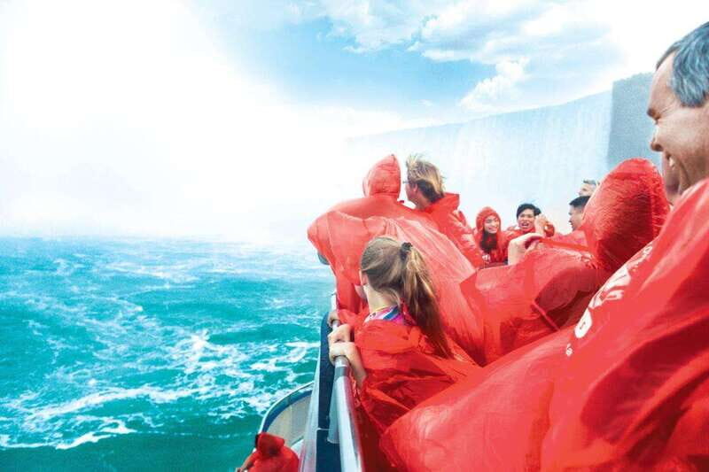 Toronto: Niagara Falls Day Tour with Niagara City Cruise - The Sum Up