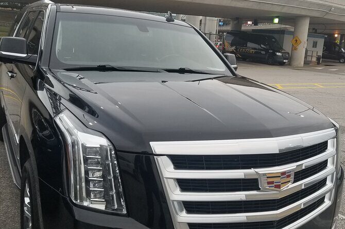 Toronto Private Pearson Airport Transfers to Niagara Falls - The Vehicle and Comfort