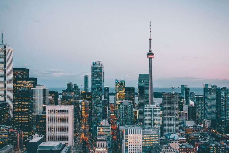 Toronto: Private Walking Tour With A Guide (Private Tour) - The Walking Tour Experience