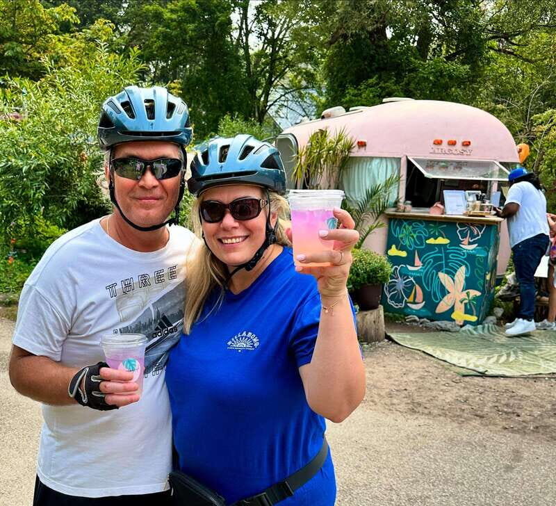 Toronto Waterfront and Islands Guided Bicycle Tour - Stops and Photo Opportunities