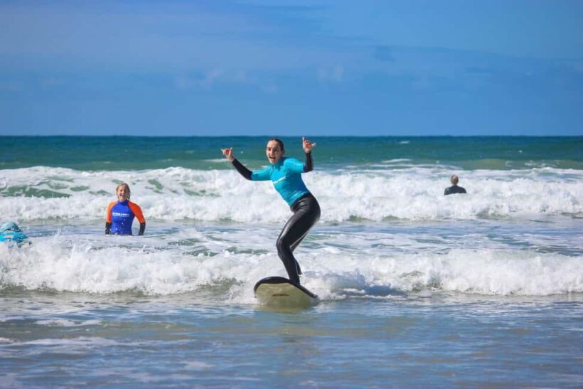 Torquay: 3-Lesson Surf Course with Online Theory Modules - Key Points