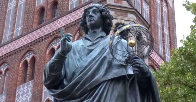 Torun Copernicus Trail and Old Town Private Walking Tour - Exploring Torun’s Medieval Old Town