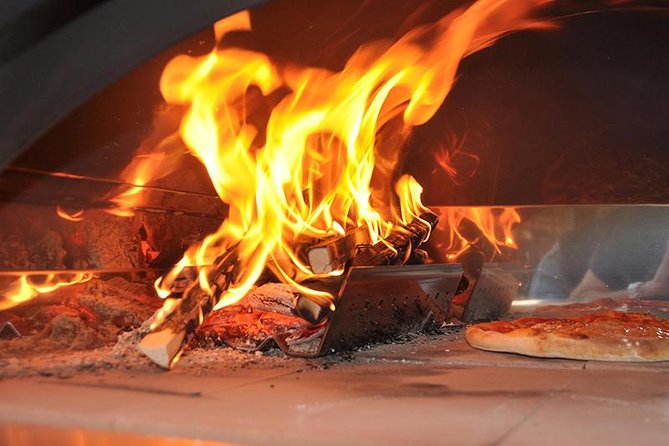 Toss, Bake, Cheers! - Sorrento Pizza Making Class with Wine - Value for Money