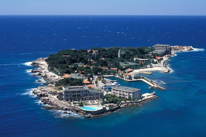 Toulon and Surroundings - 7hour tour - Transportation and Group Size