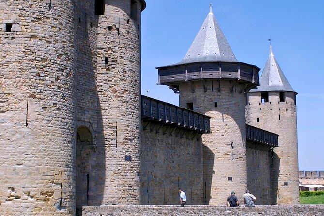 Toulouse : Carcassonne Day Trip by Coach With Audio Guides - Visitor Experiences and Feedback