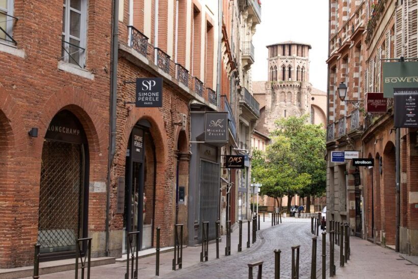 Toulouse: Guided Food Tour with Full Meal and Drinks - A Detailed Look at the Itinerary