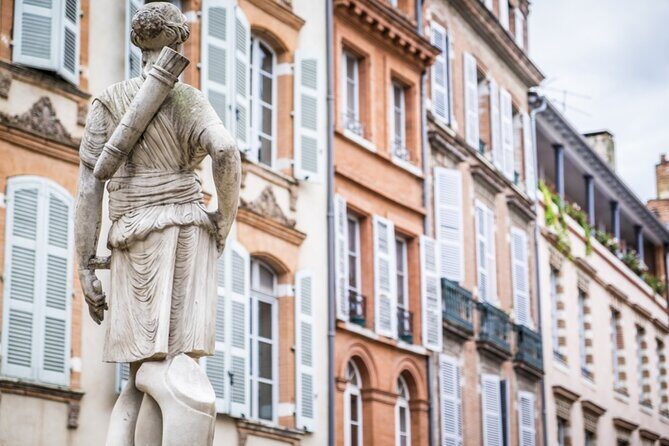 Toulouse Old Town Treasure Exploration Game and Tour - Who Should Consider This Tour?