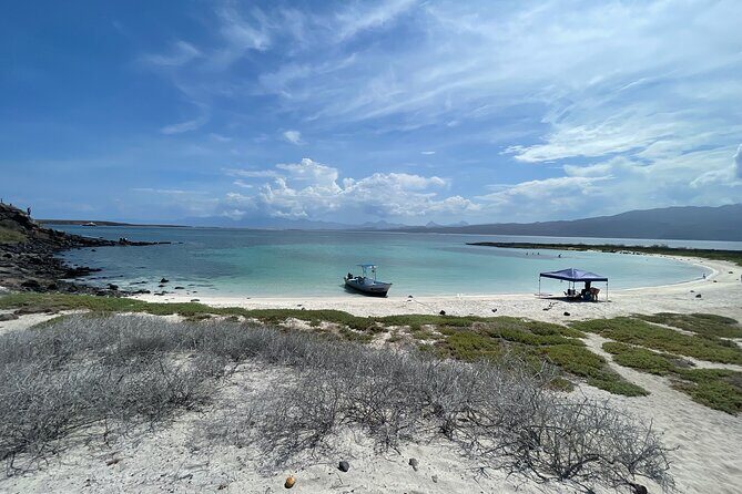 Tour a la Isla Coronados con actividad de esnorquel - The Itinerary in Detail
