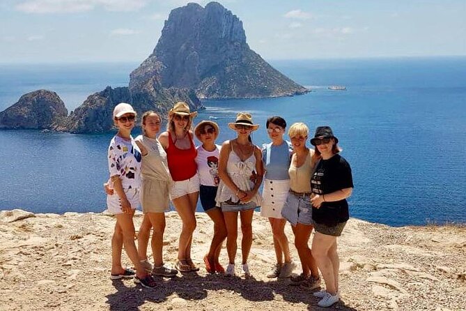 TOUR Around the JEWELS of IBIZA SALT BEDS, ES VEDRA, TIME & SPACE - Meeting and Pickup Information