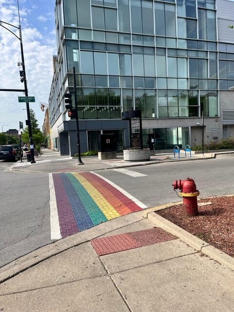 Tour Chicago LGBTQ+ Style - Authentic Feedback & What Travelers Say