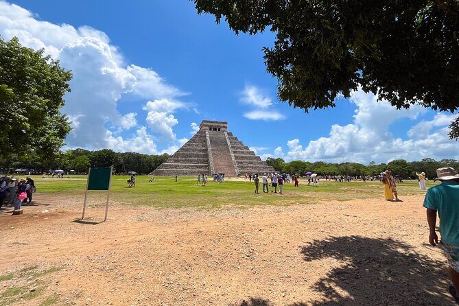 Tour Chichen Itza, Cenote and Valladolid All Inclusive - The Sum Up