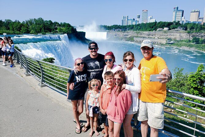Tour de Maid of the Mist y Cueva de los Vientos en Español - Key Points