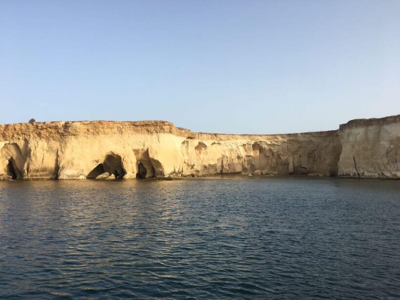 Tour dell'isola Ortigia,grotta azzurra, avvistamento delfini - FAQ