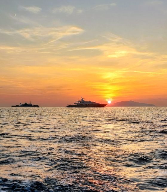 Tour di Capri in barca Classica al Tramonto - The Itinerary: A Perfect Balance of Sightseeing and Relaxation
