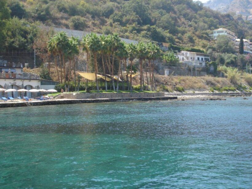 Tour di Giardini Naxos/Taormina, Isola Bella, Grotta Azzurra - The Sum Up