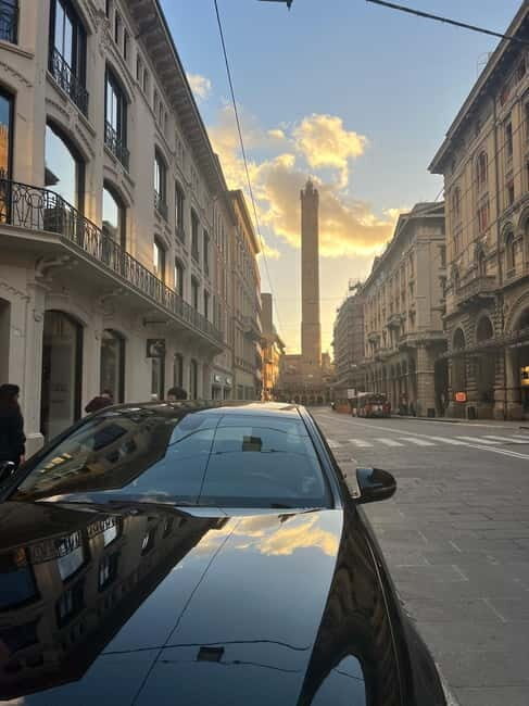 Tour Ferrari, Lambo, Parmesan, Vinegar, Wine with Transfer - Key Points