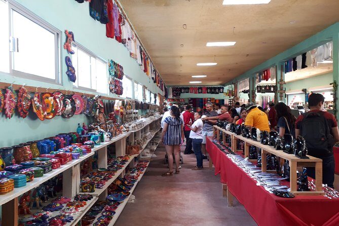 Tour from Cancun to Chichen Itza with cenote food and Valladolid - Practical Tips for Travelers